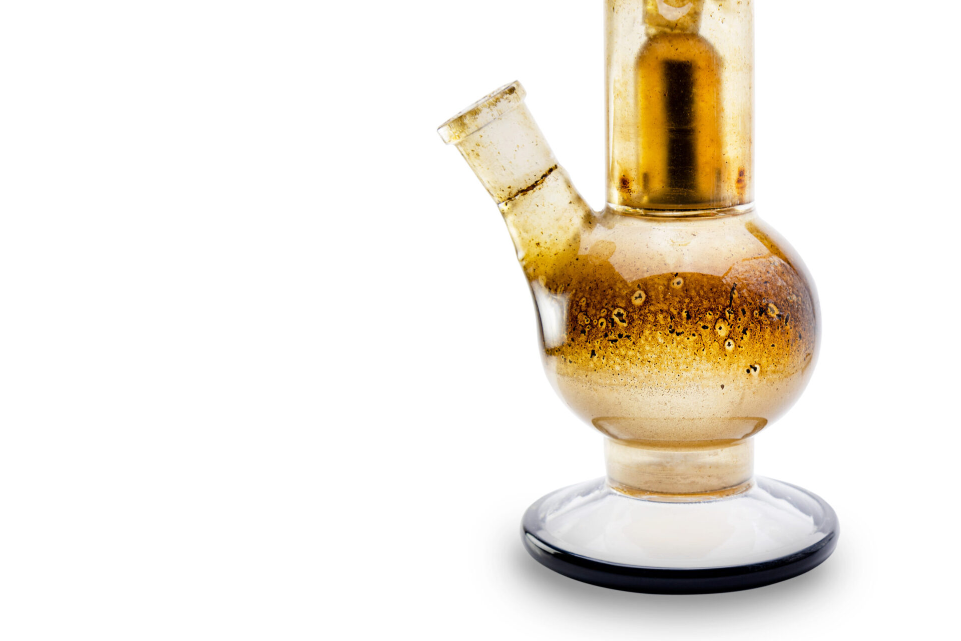 Jak czyścić bongo i szklane lufki? - Cannabis Spot