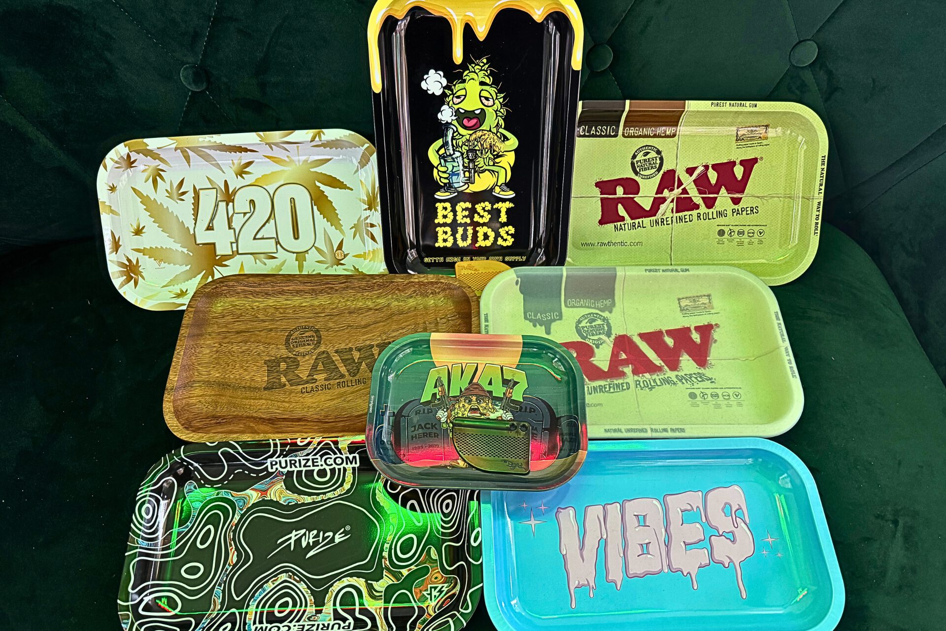 Jaką tackę do skręcania jointów wybrać? Najlepsze tacki do suszu ...